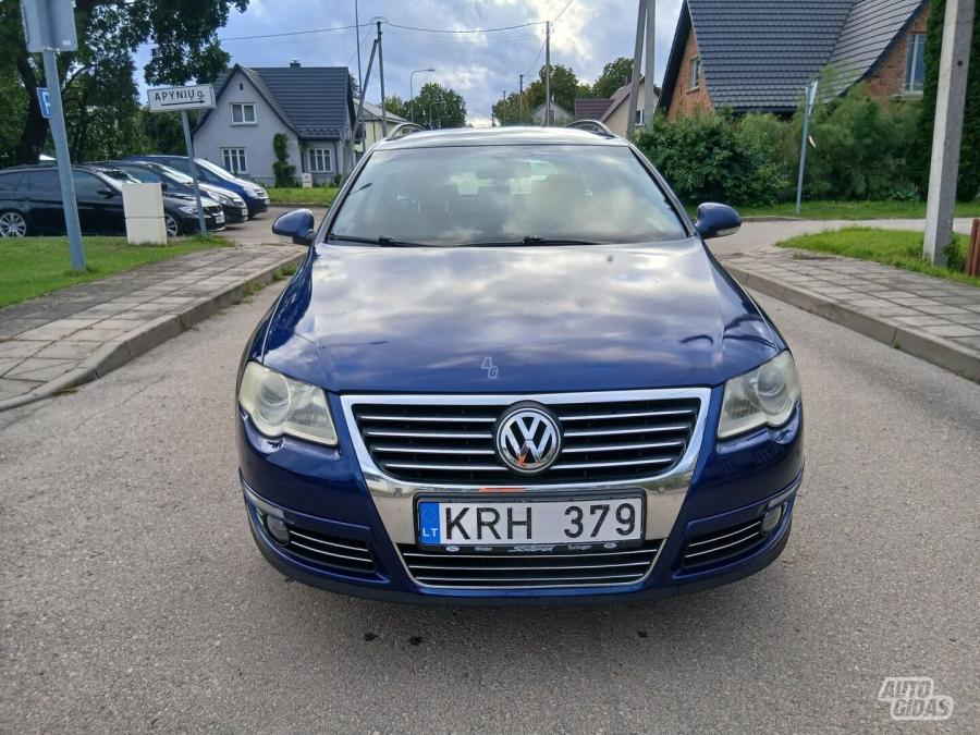 Blue Volkswagen Passat 2007 in Alytus, with an engine capacity of 1.90 L and mileage of 387 thousand km for 1600 €, photo 4 on AUTOMOTO.COM.LV