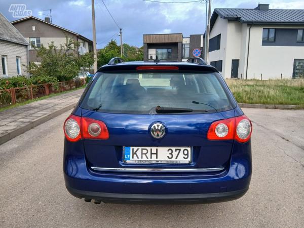 Zils Volkswagen Passat 2007 Alīta, ar dzinēja tilpumu 1.90 L un nobraukumu 387 tūkst. km par 1600 €, foto 7 vietnē AUTOMOTO.COM.LV