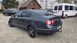 Zils Volkswagen Passat 2008 Vilkaviškis, ar dzinēja tilpumu 3.20 L un nobraukumu 236 tūkst. km par 3250 €, foto 4 vietnē AUTOMOTO.COM.LV