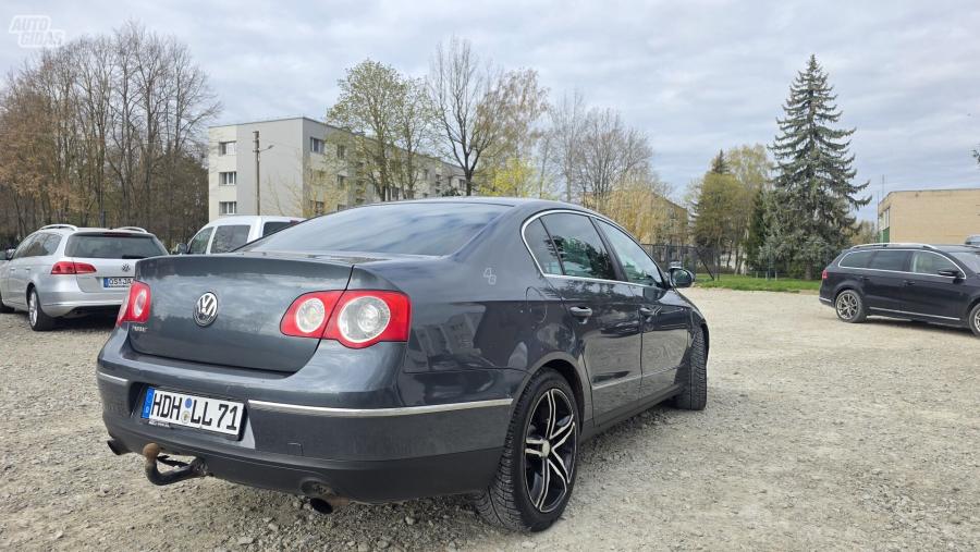 Zils Volkswagen Passat 2008 Vilkaviškis, ar dzinēja tilpumu 3.20 L un nobraukumu 236 tūkst. km par 3250 €, foto 6 vietnē AUTOMOTO.COM.LV