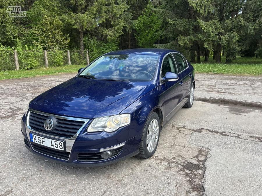 Zils Volkswagen Passat 2008 Biržai, ar dzinēja tilpumu 2.00 L un nobraukumu 281 tūkst. km par 2200 €, foto 4 vietnē AUTOMOTO.COM.LV