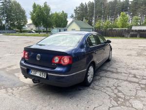 Zils Volkswagen Passat 2008 Biržai, ar dzinēja tilpumu 2.00 L un nobraukumu 281 tūkst. km par 2200 €, foto 7 vietnē AUTOMOTO.COM.LV
