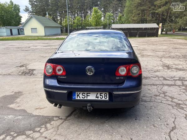 Zils Volkswagen Passat 2008 Biržai, ar dzinēja tilpumu 2.00 L un nobraukumu 281 tūkst. km par 2200 €, foto 7 vietnē AUTOMOTO.COM.LV