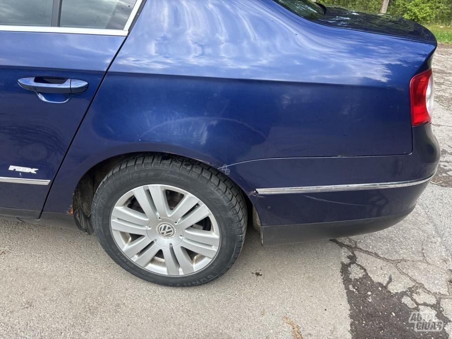 Zils Volkswagen Passat 2008 Biržai, ar dzinēja tilpumu 2.00 L un nobraukumu 281 tūkst. km par 2200 €, foto 10 vietnē AUTOMOTO.COM.LV