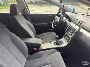 Zils Volkswagen Passat 2008 Biržai, ar dzinēja tilpumu 2.00 L un nobraukumu 281 tūkst. km par 2200 €, foto 20 vietnē AUTOMOTO.COM.LV