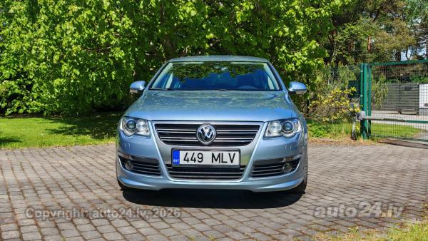 Blue Volkswagen Passat 2009 in Tallinn, with an engine capacity of 2.00 L and mileage of 76 thousand km for 10500 €, photo 3 on AUTOMOTO.COM.LV