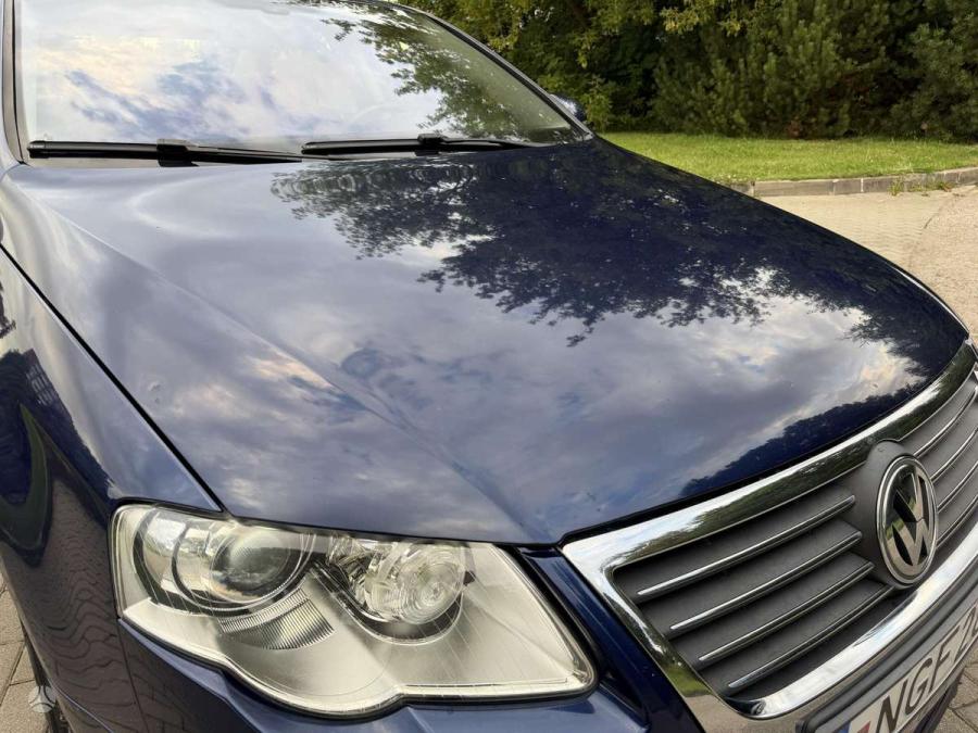 Blue Volkswagen Passat 2009 in Vilnius, with an engine capacity of 2.00 L and mileage of 253 thousand km for 2500 €, photo 11 on AUTOMOTO.COM.LV