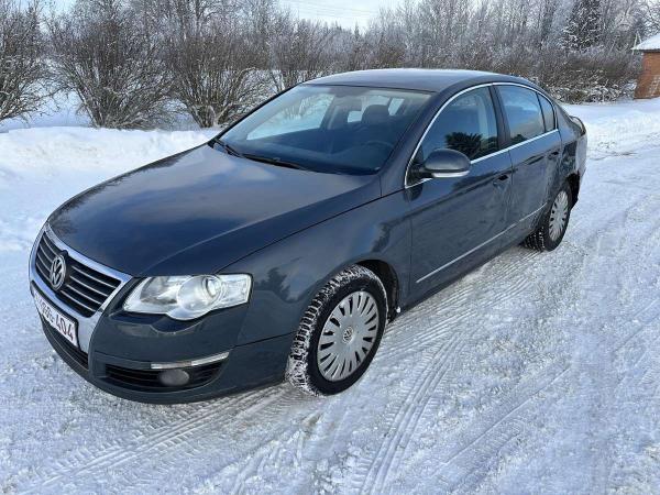 Zils Volkswagen Passat 2010 Utena, ar dzinēja tilpumu 1.97 L un nobraukumu 280 tūkst. km par 1650 €, foto 1 vietnē AUTOMOTO.COM.LV