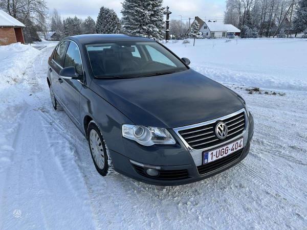 Zils Volkswagen Passat 2010 Utena, ar dzinēja tilpumu 1.97 L un nobraukumu 280 tūkst. km par 1650 €, foto 2 vietnē AUTOMOTO.COM.LV