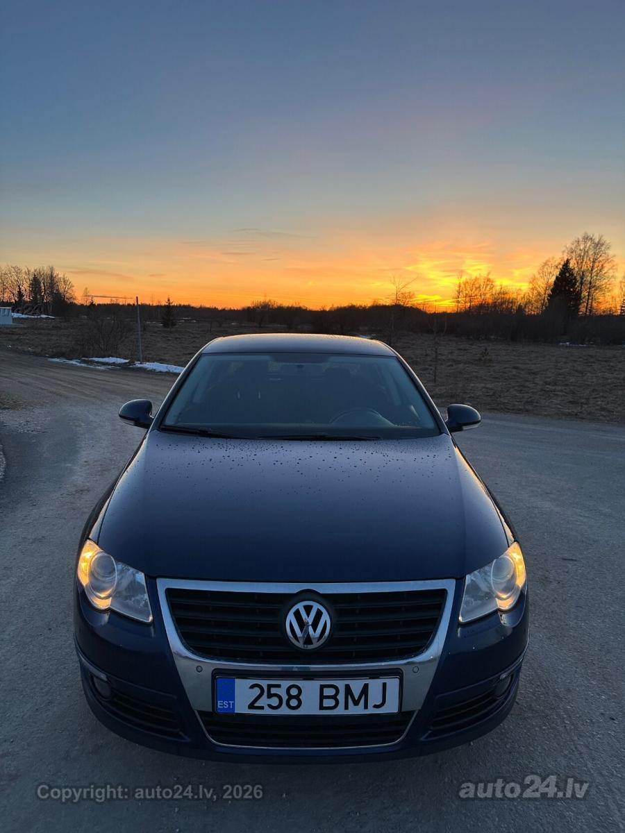 Blue Volkswagen Passat 2010 in Tallinn, with an engine capacity of 2.00 L and mileage of 386 thousand km for 2800 €, photo 1 on AUTOMOTO.COM.LV