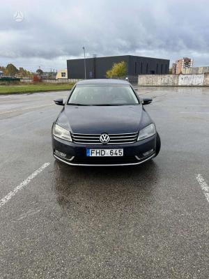 Zils Volkswagen Passat 2011 Mažeikiai, ar dzinēja tilpumu 1.97 L un nobraukumu 461 tūkst. km par 3200 €, foto  vietnē AUTOMOTO.COM.LV