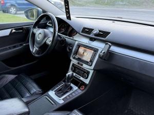 Blue Volkswagen Passat 2011 in Vilnius, with an engine capacity of 1.97 L and mileage of 341 thousand km for 3200 €, photo 12 on AUTOMOTO.COM.LV