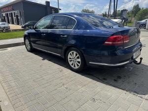 Blue Volkswagen Passat 2011 in Silale, with an engine capacity of 1.97 L and mileage of 360 thousand km for 3300 €, photo 4 on AUTOMOTO.COM.LV