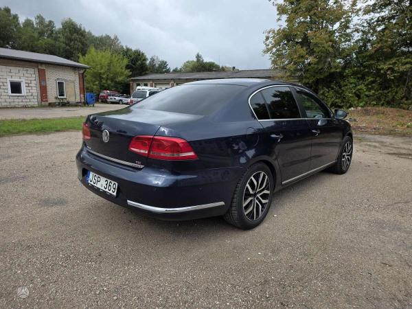Zils Volkswagen Passat 2011 Viļņa, ar dzinēja tilpumu 1.40 L un nobraukumu 270 tūkst. km par 4500 €, foto 4 vietnē AUTOMOTO.COM.LV