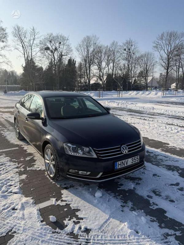Zils Volkswagen Passat 2012 Kauņa, ar dzinēja tilpumu 1.97 L un nobraukumu 295 tūkst. km par 3300 €, foto 6 vietnē AUTOMOTO.COM.LV