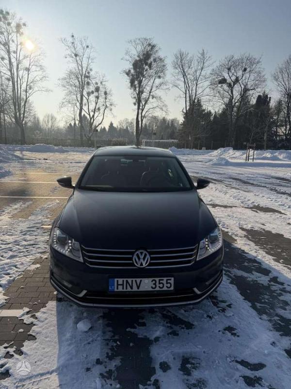 Zils Volkswagen Passat 2012 Kauņa, ar dzinēja tilpumu 1.97 L un nobraukumu 295 tūkst. km par 3300 €, foto 7 vietnē AUTOMOTO.COM.LV