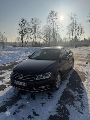 Blue Volkswagen Passat 2012 in Kaunas, with an engine capacity of 1.97 L and mileage of 295 thousand km for 3450 €, photo 7 on AUTOMOTO.COM.LV