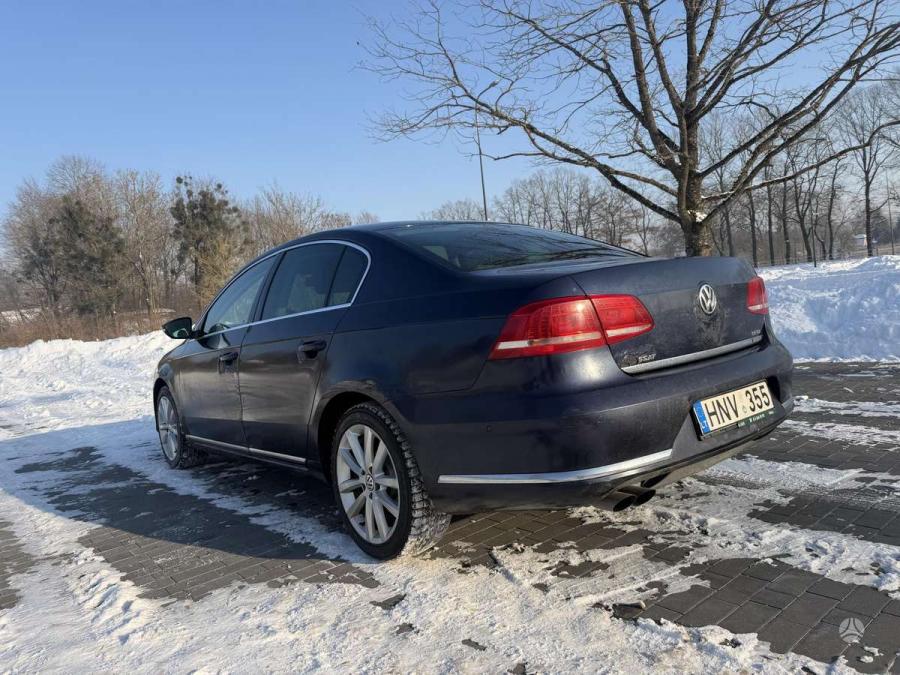 Zils Volkswagen Passat 2012 Kauņa, ar dzinēja tilpumu 1.97 L un nobraukumu 295 tūkst. km par 3330 €, foto 11 vietnē AUTOMOTO.COM.LV