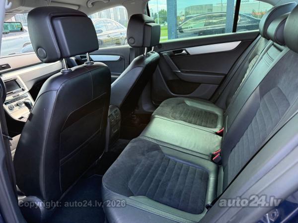 Blue Volkswagen Passat 2013 in Tallinn, with an engine capacity of 1.40 L and mileage of 228 thousand km for 5490 €, photo 9 on AUTOMOTO.COM.LV