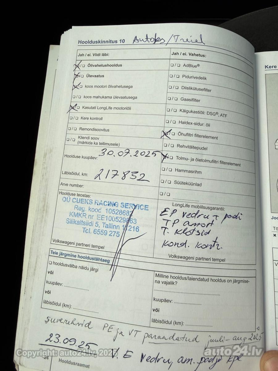 Синий Фольксваген Пассат 2013 в Таллин, объемом двигателя 1.40 л и пробегом 228 тыс. км за 5490 €, фото 15 на AUTOMOTO.COM.LV