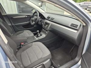 Blue Volkswagen Passat 2013 in Taurage, with an engine capacity of 1.60 L and mileage of 261 thousand km for 4700 €, photo 17 on AUTOMOTO.COM.LV