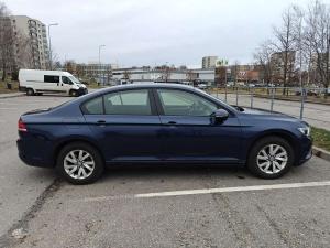 Blue Volkswagen Passat 2016 in Kaunas, with an engine capacity of 1.40 L and mileage of 120 thousand km for 10750 €, photo 2 on AUTOMOTO.COM.LV