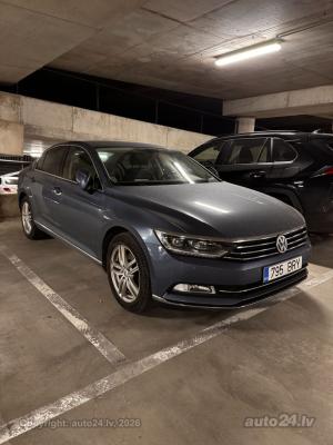 Blue Volkswagen Passat 2016 in Tallinn, with an engine capacity of 1.80 L and mileage of 217 thousand km for 11500 €, photo  on AUTOMOTO.COM.LV