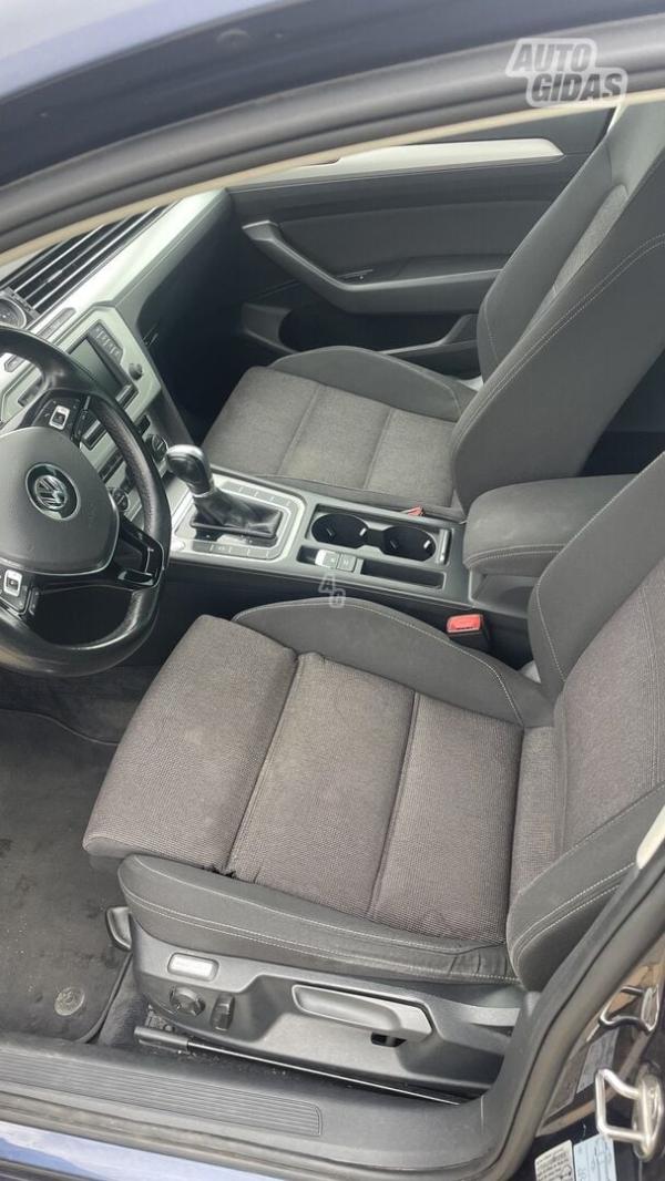 Zils Volkswagen Passat 2016 Kauņa, ar dzinēja tilpumu 1.40 L un nobraukumu 168 tūkst. km par 9200 €, foto 6 vietnē AUTOMOTO.COM.LV