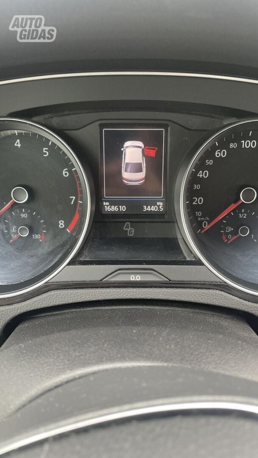 Zils Volkswagen Passat 2016 Kauņa, ar dzinēja tilpumu 1.40 L un nobraukumu 168 tūkst. km par 9200 €, foto 8 vietnē AUTOMOTO.COM.LV