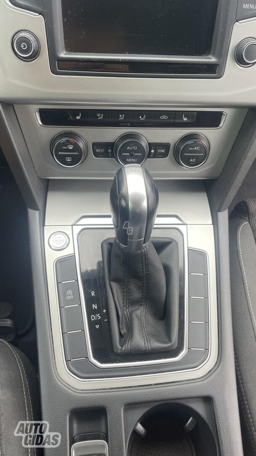 Zils Volkswagen Passat 2016 Kauņa, ar dzinēja tilpumu 1.40 L un nobraukumu 168 tūkst. km par 9200 €, foto 9 vietnē AUTOMOTO.COM.LV