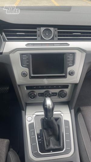 Zils Volkswagen Passat 2016 Kauņa, ar dzinēja tilpumu 1.40 L un nobraukumu 168 tūkst. km par 9200 €, foto 10 vietnē AUTOMOTO.COM.LV