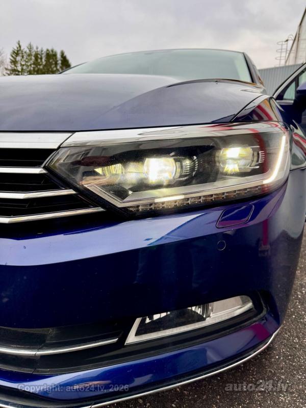 Zils Volkswagen Passat 2017 Tallina, ar dzinēja tilpumu 1.40 L un nobraukumu 131 tūkst. km par 16500 €, foto 9 vietnē AUTOMOTO.COM.LV