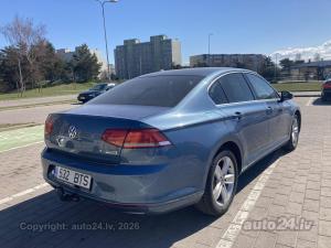 Blue Volkswagen Passat 2017 in Tallinn, with an engine capacity of 1.40 L and mileage of 100 thousand km for 12500 €, photo 6 on AUTOMOTO.COM.LV