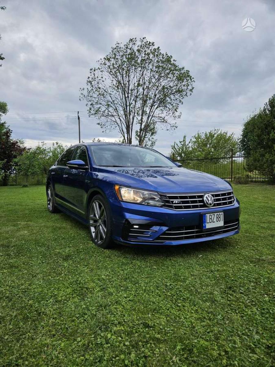 Blue Volkswagen Passat 2017 in Vilnius, with an engine capacity of 1.80 L and mileage of 151 thousand km for 10200 €, photo 14 on AUTOMOTO.COM.LV