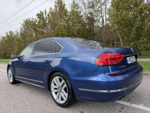 Blue Volkswagen Passat 2017 in Kaunas, with an engine capacity of 1.80 L and mileage of 292 thousand km for 6950 €, photo 8 on AUTOMOTO.COM.LV