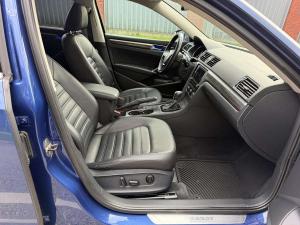 Blue Volkswagen Passat 2017 in Kaunas, with an engine capacity of 1.80 L and mileage of 292 thousand km for 6950 €, photo 24 on AUTOMOTO.COM.LV