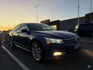 Blue Volkswagen Passat 2017 in Kaunas, with an engine capacity of 1.80 L and mileage of 292 thousand km for 6650 €, photo 31 on AUTOMOTO.COM.LV