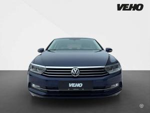 Blue Volkswagen Passat 2018 in Vilnius, with an engine capacity of 1.40 L and mileage of 101 thousand km for 13900 €, photo 8 on AUTOMOTO.COM.LV