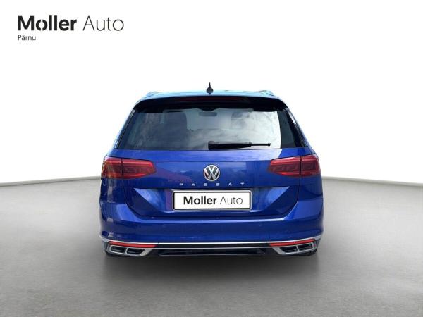 Zils Volkswagen Passat 2019 Pērnava, ar dzinēja tilpumu 1.50 L un nobraukumu 166 tūkst. km par 19950 €, foto 4 vietnē AUTOMOTO.COM.LV