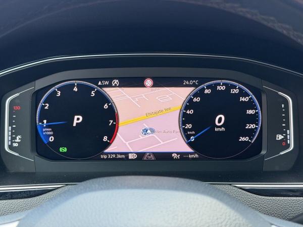 Zils Volkswagen Passat 2019 Pērnava, ar dzinēja tilpumu 1.50 L un nobraukumu 166 tūkst. km par 19950 €, foto 8 vietnē AUTOMOTO.COM.LV