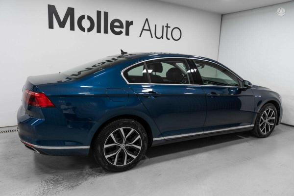 Zils Volkswagen Passat 2020 Viļņa, ar dzinēja tilpumu 1.40 L un nobraukumu 113 tūkst. km par 18900 €, foto 4 vietnē AUTOMOTO.COM.LV