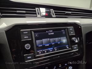 Zils Volkswagen Passat 2021 Tallina, ar dzinēja tilpumu 1.50 L un nobraukumu 207 tūkst. km par 15900 €, foto 10 vietnē AUTOMOTO.COM.LV