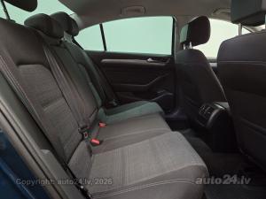 Zils Volkswagen Passat 2021 Tallina, ar dzinēja tilpumu 1.50 L un nobraukumu 207 tūkst. km par 15900 €, foto 19 vietnē AUTOMOTO.COM.LV