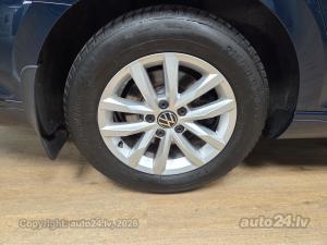 Zils Volkswagen Passat 2021 Tallina, ar dzinēja tilpumu 1.50 L un nobraukumu 207 tūkst. km par 15900 €, foto 22 vietnē AUTOMOTO.COM.LV