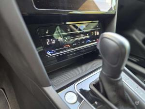 Blue Volkswagen Passat 2021 in Vilnius, with an engine capacity of 1.50 L and mileage of 66 thousand km for 19000 €, photo 14 on AUTOMOTO.COM.LV