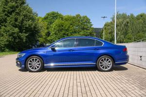 Zils Volkswagen Passat 2021 Viļņa, ar dzinēja tilpumu 1.50 L un nobraukumu 115 tūkst. km par 19000 €, foto 4 vietnē AUTOMOTO.COM.LV