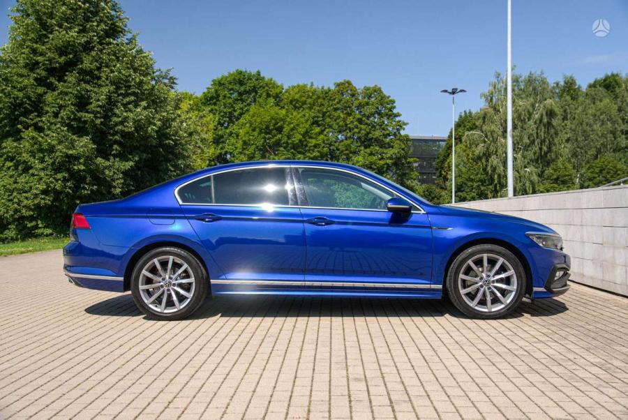 Zils Volkswagen Passat 2021 Viļņa, ar dzinēja tilpumu 1.50 L un nobraukumu 115 tūkst. km par 19000 €, foto 5 vietnē AUTOMOTO.COM.LV