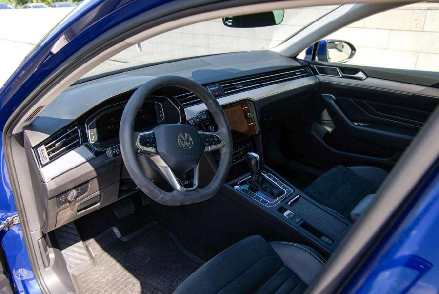 Zils Volkswagen Passat 2021 Viļņa, ar dzinēja tilpumu 1.50 L un nobraukumu 115 tūkst. km par 19000 €, foto 26 vietnē AUTOMOTO.COM.LV