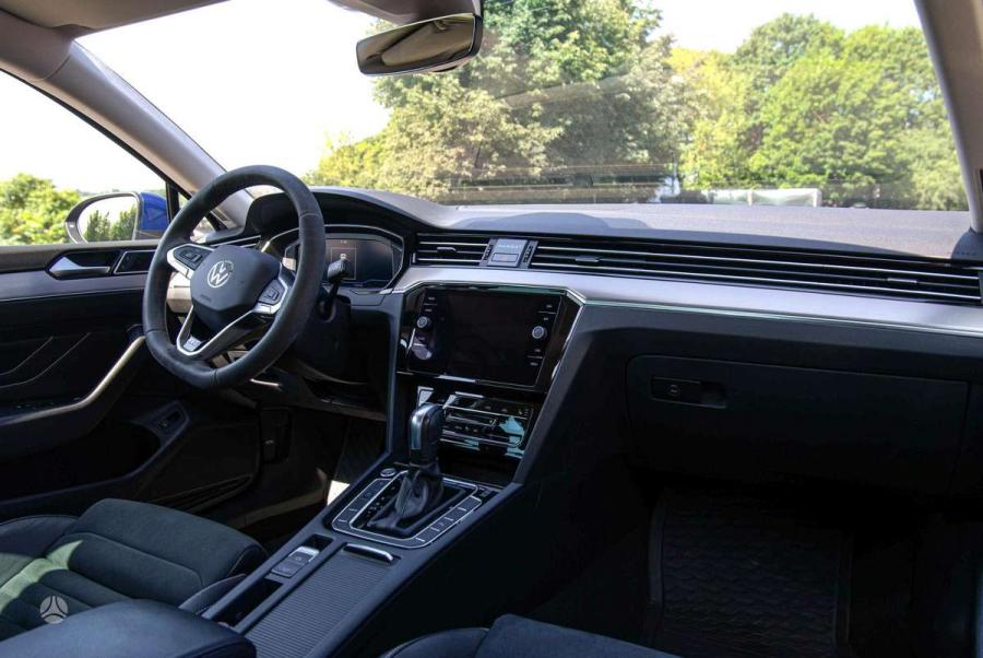 Zils Volkswagen Passat 2021 Viļņa, ar dzinēja tilpumu 1.50 L un nobraukumu 115 tūkst. km par 19000 €, foto 28 vietnē AUTOMOTO.COM.LV