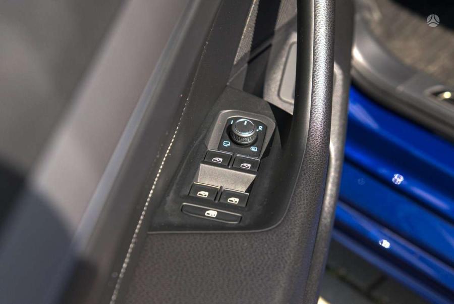 Zils Volkswagen Passat 2021 Viļņa, ar dzinēja tilpumu 1.50 L un nobraukumu 115 tūkst. km par 19000 €, foto 31 vietnē AUTOMOTO.COM.LV